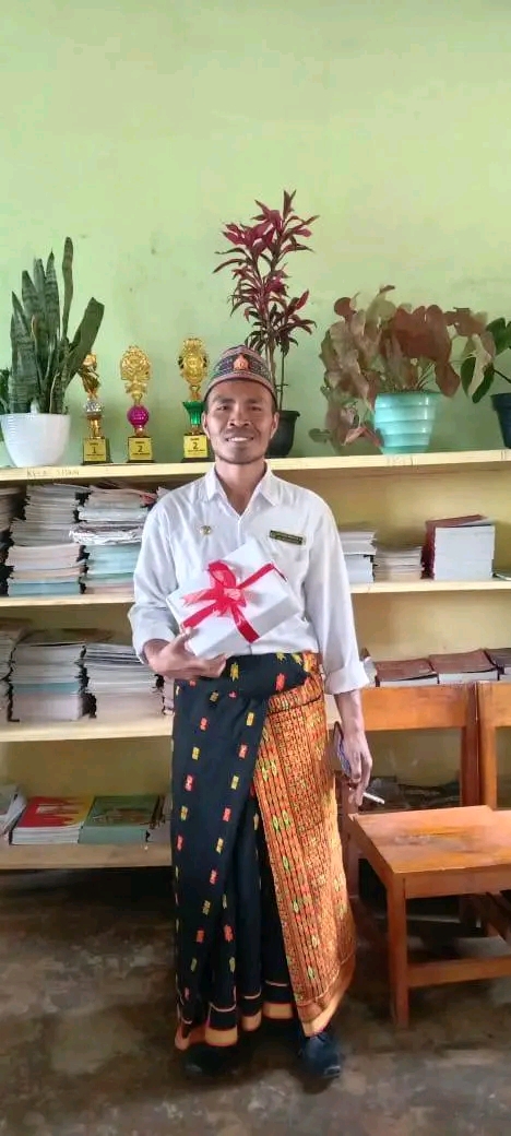 Rekomendasi Aneka Jenis Tunjangan Kepala Sekolah Kec.Borong dan Lamba ...