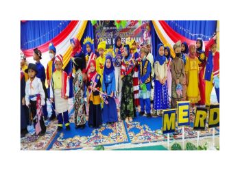 PERTANDINGAN PAKAIAN TRADISIONAL & BERAGAM TAHAP 1 - g-98078924 Flip ...