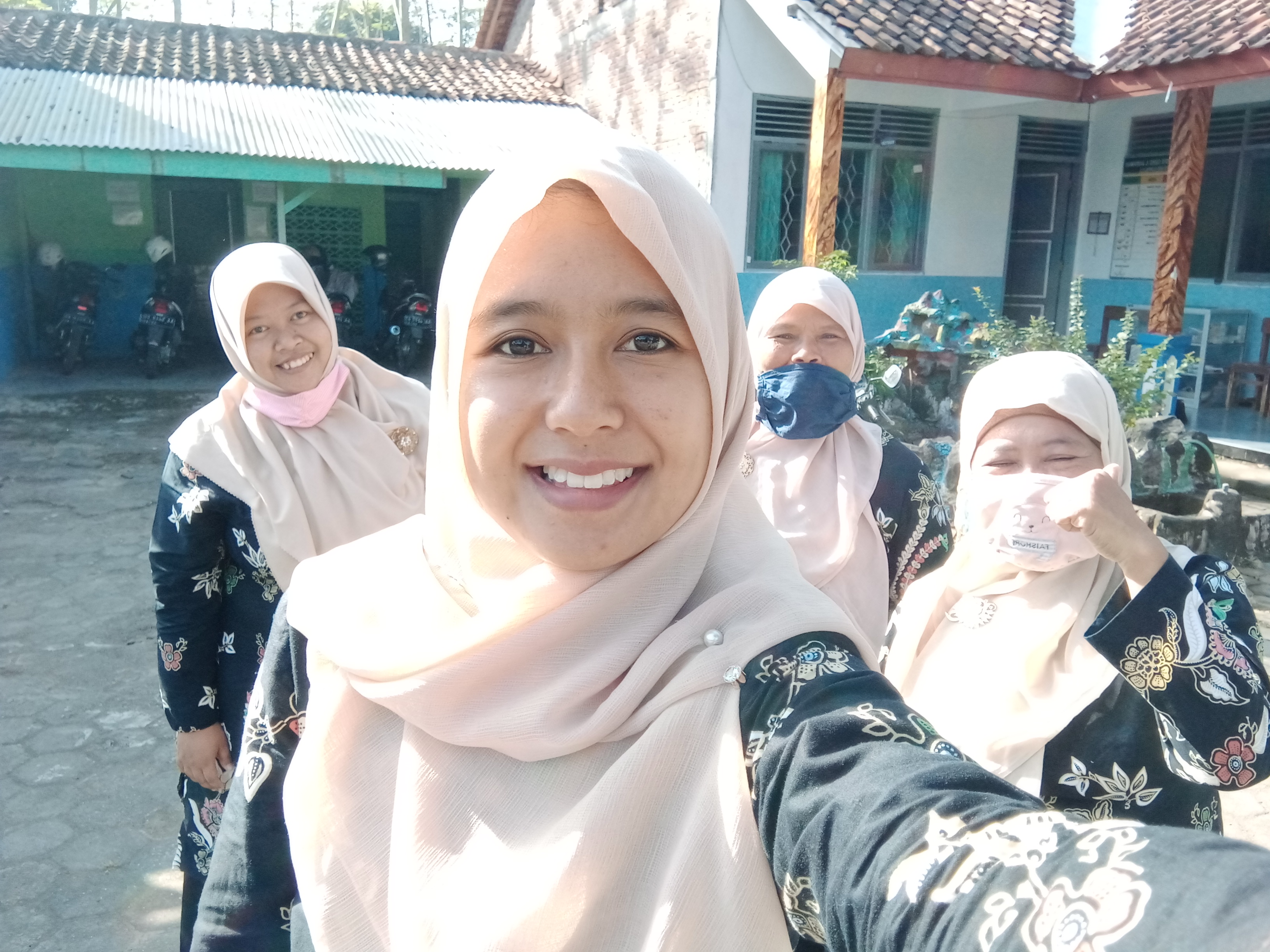 Bahan Ajar - Unduh Buku | 1-14 Halaman | AnyFlip